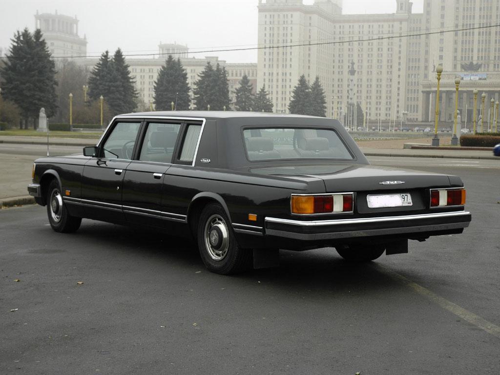 ZIL 4104 technical specifications and fuel economy